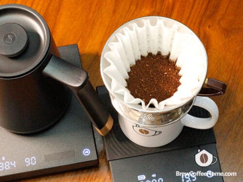 Ultimate Guide for the Best Pour Over Grind Size